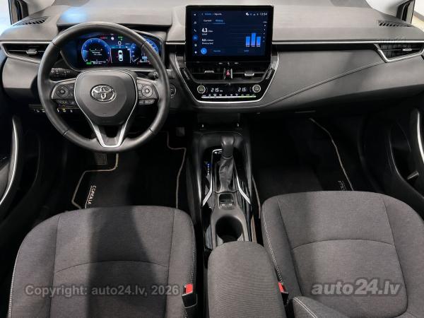 Pelēks Toyota Corolla 2025 Tallina, ar dzinēja tilpumu 1.80 L un nobraukumu 32 tūkst. km par 25990 €, foto 9 vietnē AUTOMOTO.COM.LV