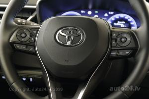 Pelēks Toyota Corolla 2025 Tallina, ar dzinēja tilpumu 1.80 L un nobraukumu 9 tūkst. km par 27500 €, foto 13 vietnē AUTOMOTO.COM.LV
