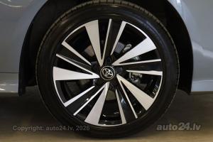 Pelēks Toyota Corolla 2025 Tallina, ar dzinēja tilpumu 1.80 L un nobraukumu 9 tūkst. km par 27500 €, foto 16 vietnē AUTOMOTO.COM.LV