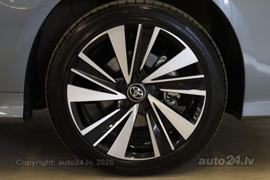 Pelēks Toyota Corolla 2025 Tallina, ar dzinēja tilpumu 1.80 L un nobraukumu 9 tūkst. km par 27500 €, foto 16 vietnē AUTOMOTO.COM.LV