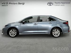 Pelēks Toyota Corolla 2025 Rīga, ar dzinēja tilpumu 1.80 L un nobraukumu 16 tūkst. km par 23990 €, foto 4 vietnē AUTOMOTO.COM.LV