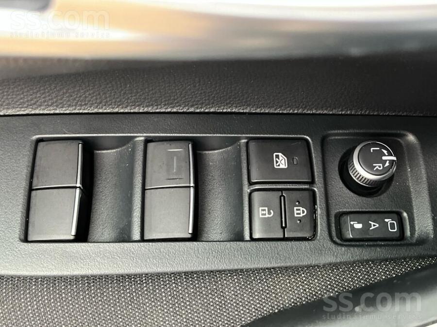 Pelēks Toyota Corolla 2025 Rīga, ar dzinēja tilpumu 1.80 L un nobraukumu 16 tūkst. km par 23990 €, foto 20 vietnē AUTOMOTO.COM.LV