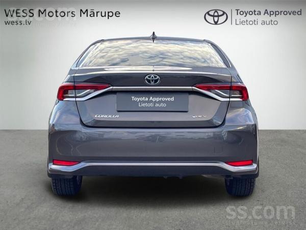Pelēks Toyota Corolla 2025 Rīga, ar dzinēja tilpumu 1.80 L un nobraukumu 22 tūkst. km par 23990 €, foto 5 vietnē AUTOMOTO.COM.LV