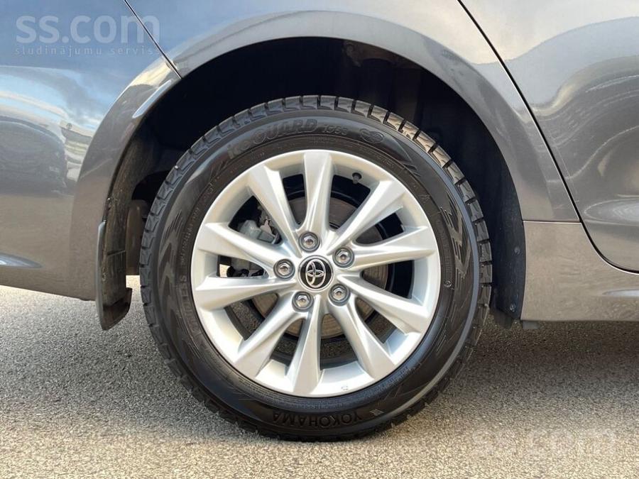 Pelēks Toyota Corolla 2025 Rīga, ar dzinēja tilpumu 1.80 L un nobraukumu 22 tūkst. km par 23990 €, foto 16 vietnē AUTOMOTO.COM.LV