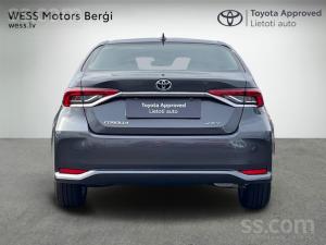 Pelēks Toyota Corolla 2025 Rīga, ar dzinēja tilpumu 1.80 L un nobraukumu 6 tūkst. km par 23990 €, foto 5 vietnē AUTOMOTO.COM.LV