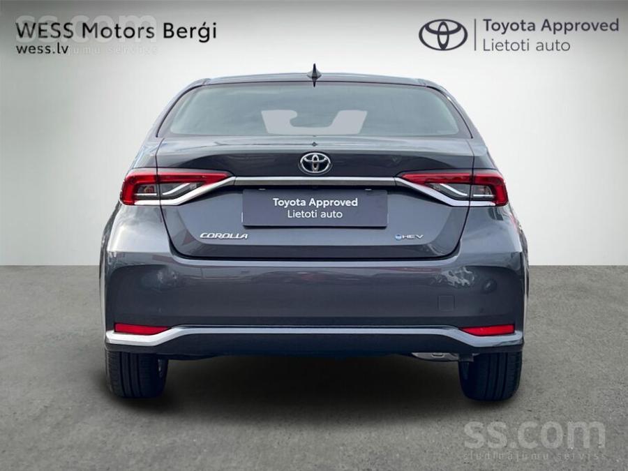 Pelēks Toyota Corolla 2025 Rīga, ar dzinēja tilpumu 1.80 L un nobraukumu 6 tūkst. km par 23990 €, foto 5 vietnē AUTOMOTO.COM.LV