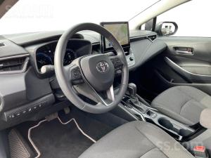 Pelēks Toyota Corolla 2025 Rīga, ar dzinēja tilpumu 1.80 L un nobraukumu 6 tūkst. km par 23990 €, foto 12 vietnē AUTOMOTO.COM.LV