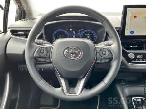 Pelēks Toyota Corolla 2025 Rīga, ar dzinēja tilpumu 1.80 L un nobraukumu 6 tūkst. km par 23990 €, foto 13 vietnē AUTOMOTO.COM.LV