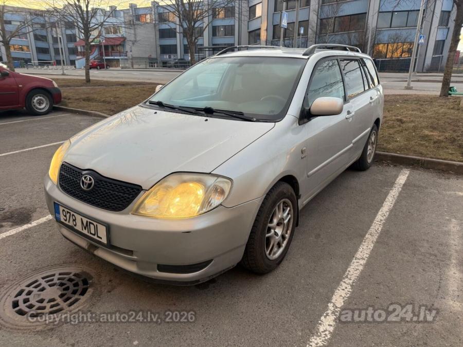 Grey Toyota Corolla 2003 in Tallinn, with an engine capacity of 1.60 L and mileage of 378 thousand km for 1299 €, photo 2 on AUTOMOTO.COM.LV