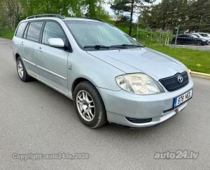Pelēks Toyota Corolla 2003 Tallina, ar dzinēja tilpumu 1.60 L un nobraukumu 370 tūkst. km par 999 €, foto  vietnē AUTOMOTO.COM.LV