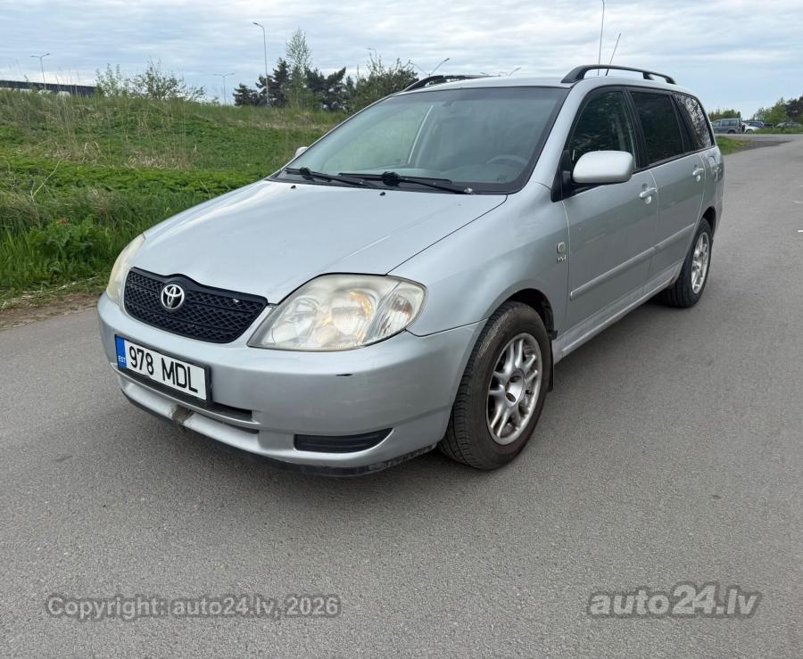 Pelēks Toyota Corolla 2003 Tallina, ar dzinēja tilpumu 1.60 L un nobraukumu 370 tūkst. km par 999 €, foto 3 vietnē AUTOMOTO.COM.LV