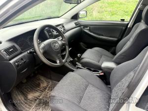 Pelēks Toyota Corolla 2003 Tallina, ar dzinēja tilpumu 1.60 L un nobraukumu 370 tūkst. km par 999 €, foto 6 vietnē AUTOMOTO.COM.LV
