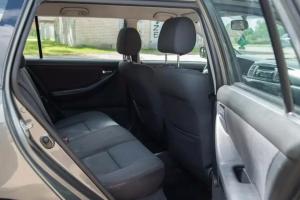 Pelēks Toyota Corolla 2003 Grobiņa, ar dzinēja tilpumu 1.60 L un nobraukumu 330 tūkst. km par 1500 €, foto 14 vietnē AUTOMOTO.COM.LV