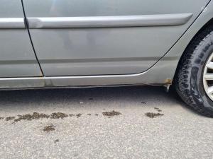 Pelēks Toyota Corolla 2003 Viļņa, ar dzinēja tilpumu 2.00 L un nobraukumu 348 tūkst. km par 600 €, foto 10 vietnē AUTOMOTO.COM.LV