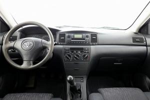 Pelēks Toyota Corolla 2003 Tallina, ar dzinēja tilpumu 1.40 L un nobraukumu 236 tūkst. km par 1199 €, foto 6 vietnē AUTOMOTO.COM.LV