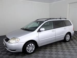 Grey Toyota Corolla 2003 in Tallinn, with an engine capacity of 1.40 L and mileage of 236 thousand km for 1099 €, photo 3 on AUTOMOTO.COM.LV