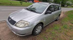 Grey Toyota Corolla 2004 in Kaunas, with an engine capacity of 1.40 L and mileage of 490 thousand km for 990 €, photo 6 on AUTOMOTO.COM.LV