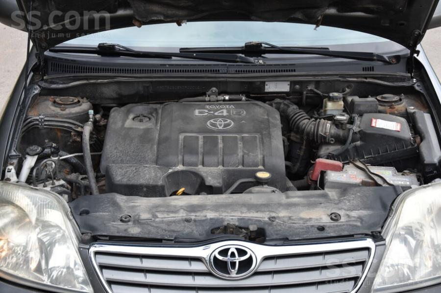 Grey Toyota Corolla 2004 in Riga, with an engine capacity of 1.40 L and mileage of 405 thousand km for 600 €, photo 14 on AUTOMOTO.COM.LV