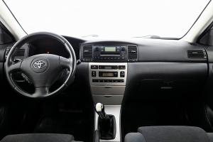 Pelēks Toyota Corolla 2004 Tallina, ar dzinēja tilpumu 1.60 L un nobraukumu 344 tūkst. km par 1996 €, foto 6 vietnē AUTOMOTO.COM.LV