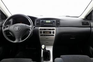 Pelēks Toyota Corolla 2004 Tallina, ar dzinēja tilpumu 1.60 L un nobraukumu 344 tūkst. km par 1996 €, foto 15 vietnē AUTOMOTO.COM.LV