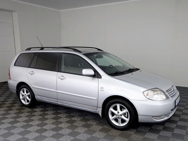 Pelēks Toyota Corolla 2004 Tallina, ar dzinēja tilpumu 1.60 L un nobraukumu 344 tūkst. km par 1996 €, foto 1 vietnē AUTOMOTO.COM.LV
