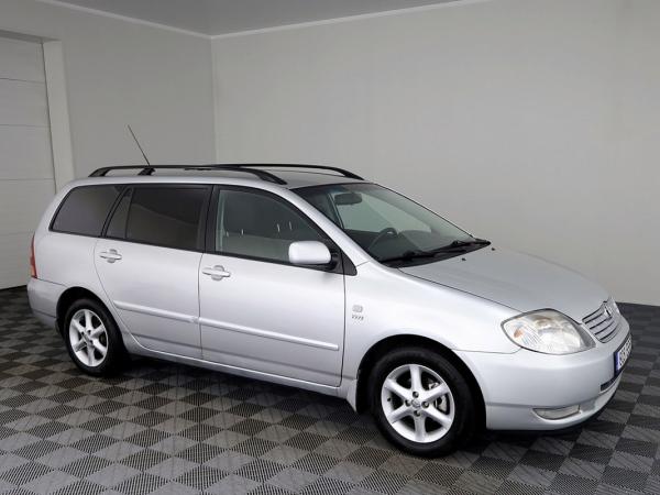 Pelēks Toyota Corolla 2004 Tallina, ar dzinēja tilpumu 1.60 L un nobraukumu 344 tūkst. km par 1996 €, foto 11 vietnē AUTOMOTO.COM.LV
