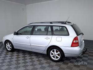 Grey Toyota Corolla 2004 in Tallinn, with an engine capacity of 2.00 L and mileage of 354 thousand km for 799 €, photo 5 on AUTOMOTO.COM.LV