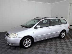 Pelēks Toyota Corolla 2004 Tallina, ar dzinēja tilpumu 2.00 L un nobraukumu 354 tūkst. km par 799 €, foto 11 vietnē AUTOMOTO.COM.LV