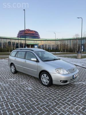 Grey Toyota Corolla 2005 in Tukums, with an engine capacity of 2.00 L and mileage of 240 thousand km for 1690 €, photo 6 on AUTOMOTO.COM.LV