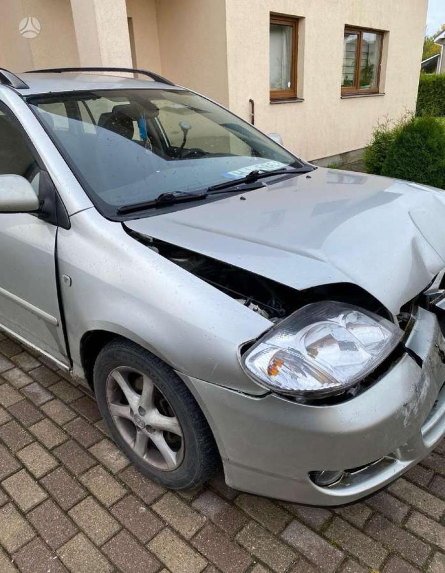 Серый Тойота Королла 2006 в Каунас, объемом двигателя 1.36 л и пробегом 280 тыс. км за 1150 €, фото 4 на AUTOMOTO.COM.LV