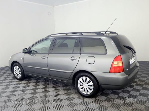 Grey Toyota Corolla 2007 in Tallinn, with an engine capacity of 1.60 L and mileage of 189 thousand km for 2499 €, photo 4 on AUTOMOTO.COM.LV