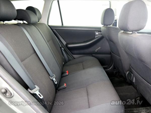 Grey Toyota Corolla 2007 in Tallinn, with an engine capacity of 1.60 L and mileage of 189 thousand km for 2499 €, photo 7 on AUTOMOTO.COM.LV