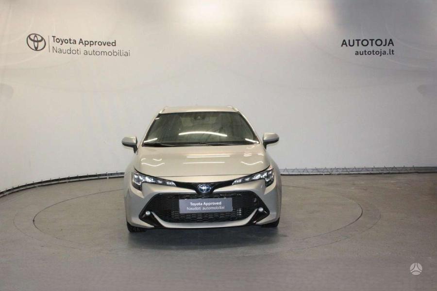 Grey Toyota Corolla 2019 in Kaunas, with an engine capacity of 1.80 L and mileage of 140 thousand km for 18900 €, photo 5 on AUTOMOTO.COM.LV