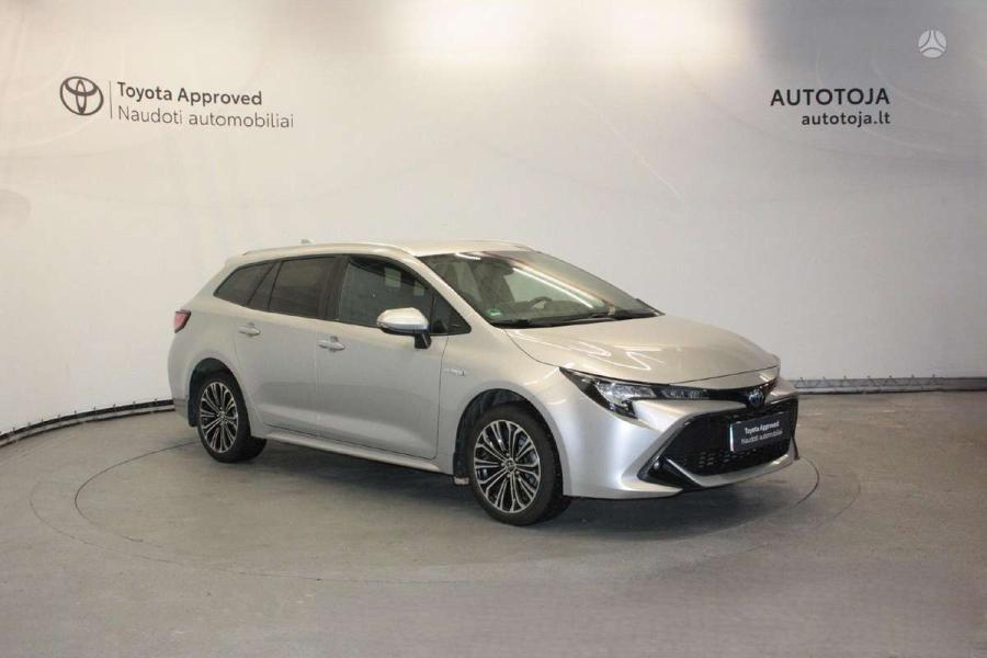 Grey Toyota Corolla 2019 in Kaunas, with an engine capacity of 1.80 L and mileage of 140 thousand km for 18900 €, photo 18 on AUTOMOTO.COM.LV