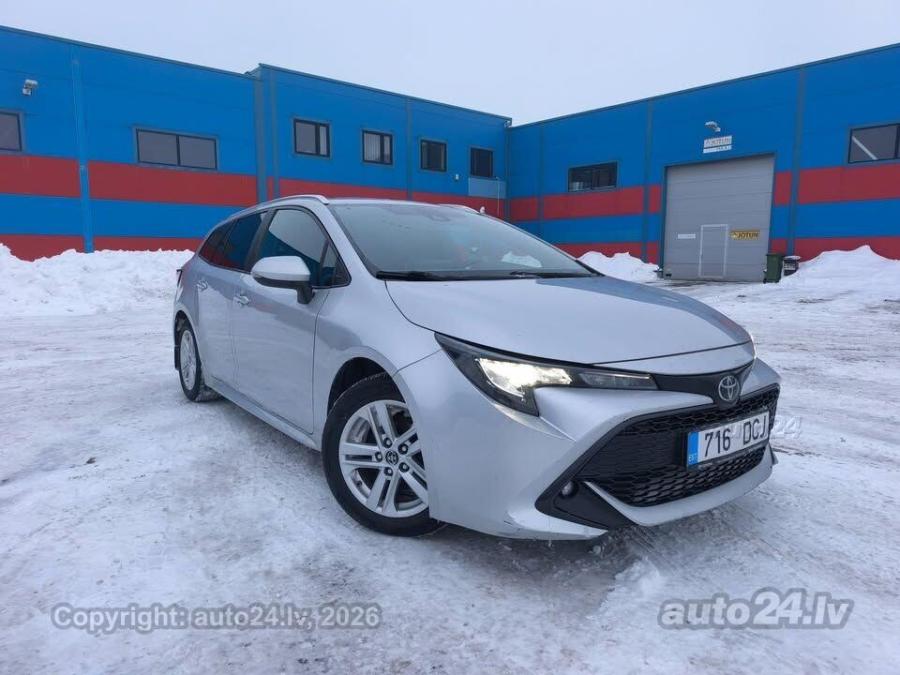 Grey Toyota Corolla 2019 in Tallinn, with an engine capacity of 1.20 L and mileage of 153 thousand km for 13200 €, photo 7 on AUTOMOTO.COM.LV