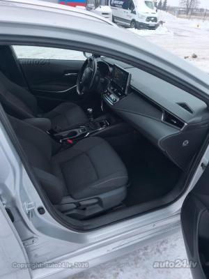Grey Toyota Corolla 2019 in Tallinn, with an engine capacity of 1.20 L and mileage of 153 thousand km for 13200 €, photo 17 on AUTOMOTO.COM.LV