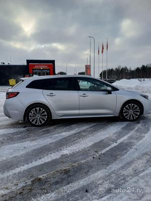 Pelēks Toyota Corolla 2019 Tallina, ar dzinēja tilpumu 1.20 L un nobraukumu 61 tūkst. km par 16900 €, foto 6 vietnē AUTOMOTO.COM.LV