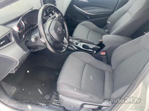 Pelēks Toyota Corolla 2019 Tartu, ar dzinēja tilpumu 1.20 L un nobraukumu 164 tūkst. km par 13000 €, foto 5 vietnē AUTOMOTO.COM.LV
