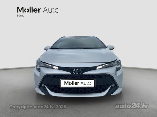 Grey Toyota Corolla 2019 in Parnu, with an engine capacity of 1.20 L and mileage of 65 thousand km for 13900 €, photo 3 on AUTOMOTO.COM.LV