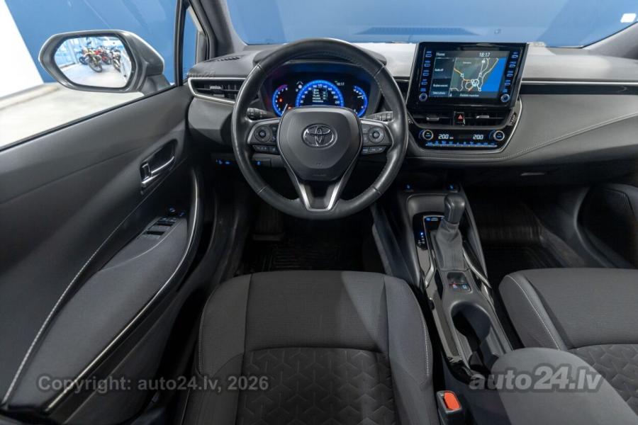 Pelēks Toyota Corolla 2019 Tallina, ar dzinēja tilpumu 1.20 L un nobraukumu 45 tūkst. km par 16900 €, foto 7 vietnē AUTOMOTO.COM.LV