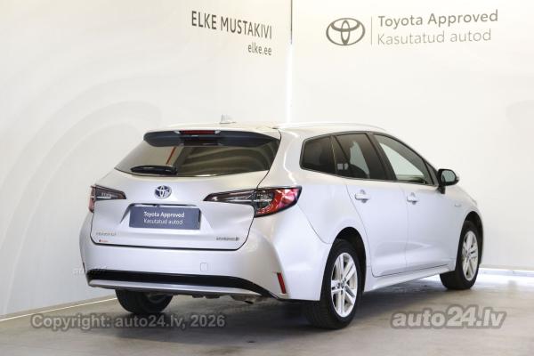 Pelēks Toyota Corolla 2019 Tallina, ar dzinēja tilpumu 1.80 L un nobraukumu 133 tūkst. km par 16500 €, foto 2 vietnē AUTOMOTO.COM.LV