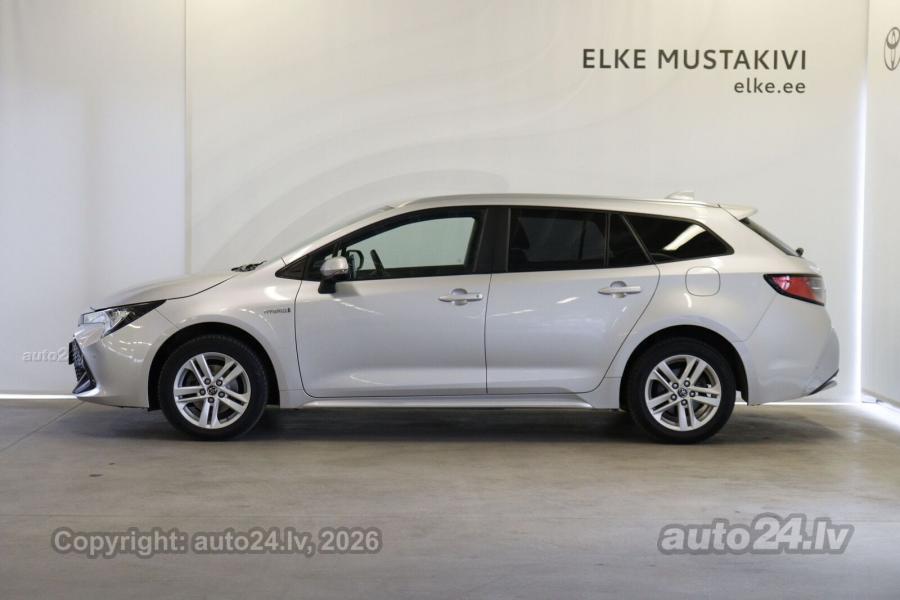 Pelēks Toyota Corolla 2019 Tallina, ar dzinēja tilpumu 1.80 L un nobraukumu 133 tūkst. km par 16500 €, foto 4 vietnē AUTOMOTO.COM.LV