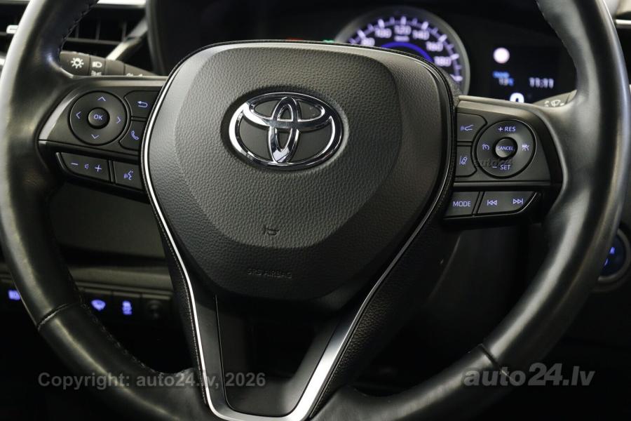Pelēks Toyota Corolla 2019 Tallina, ar dzinēja tilpumu 1.80 L un nobraukumu 133 tūkst. km par 16500 €, foto 13 vietnē AUTOMOTO.COM.LV