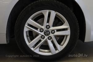Pelēks Toyota Corolla 2019 Tallina, ar dzinēja tilpumu 1.80 L un nobraukumu 133 tūkst. km par 16500 €, foto 16 vietnē AUTOMOTO.COM.LV