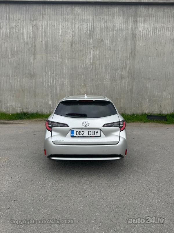 Grey Toyota Corolla 2019 in Tallinn, with an engine capacity of 1.20 L and mileage of 0 thousand km for 14000 €, photo 10 on AUTOMOTO.COM.LV