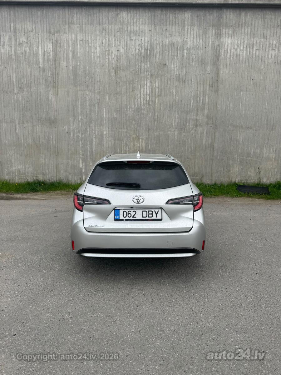 Grey Toyota Corolla 2019 in Tallinn, with an engine capacity of 1.20 L and mileage of 0 thousand km for 14000 €, photo 11 on AUTOMOTO.COM.LV