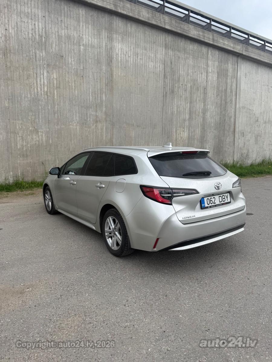 Grey Toyota Corolla 2019 in Tallinn, with an engine capacity of 1.20 L and mileage of 0 thousand km for 14000 €, photo 12 on AUTOMOTO.COM.LV