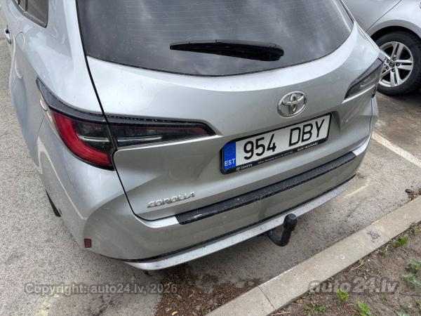 Серый Тойота Королла 2019 в Таллин, объемом двигателя 1.20 л и пробегом 110 тыс. км за 13500 €, фото 2 на AUTOMOTO.COM.LV