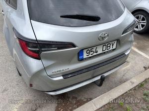 Grey Toyota Corolla 2019 in Tallinn, with an engine capacity of 1.20 L and mileage of 110 thousand km for 13500 €, photo 3 on AUTOMOTO.COM.LV
