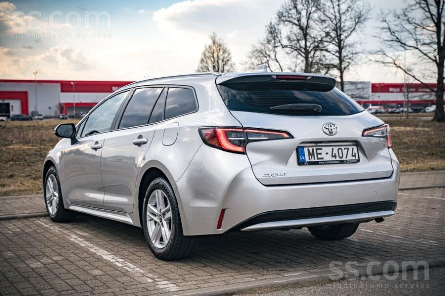 Grey Toyota Corolla 2019 in Riga, with an engine capacity of 1.20 L and mileage of 0 thousand km for 12990 €, photo 7 on AUTOMOTO.COM.LV